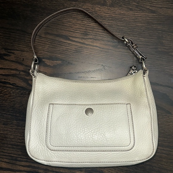 Coach | Bags | Coach Chelsea Pebbled Leather Shoulder Bag | Poshmark